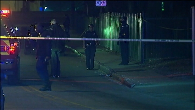 3 shot outside barbershop in southwest Atlanta | WSB-TV