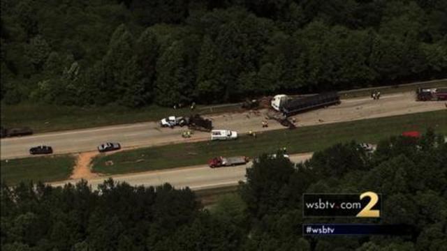 Fatal multi-vehicle wreck closes Hwy. 316 in Barrow County | WSB-TV