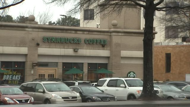 Victim takes extreme measures to stop the men who robbed him at a ...